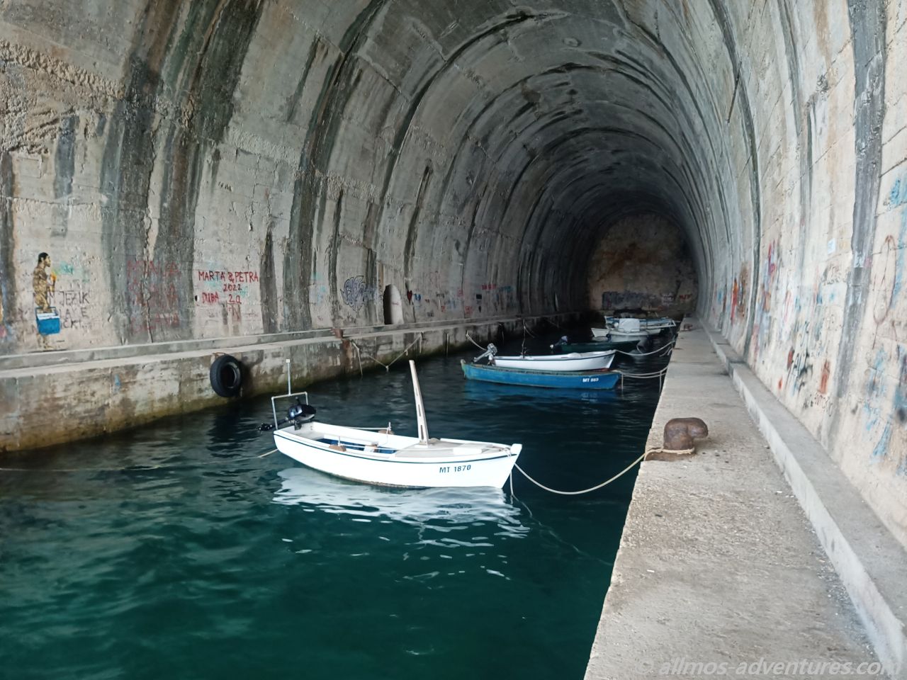 Kroatien: U-Boot Bunker - allmos-adventures.com