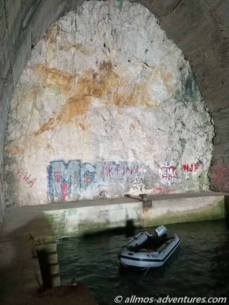 Kroatien: U-Boot Bunker - allmos-adventures.com